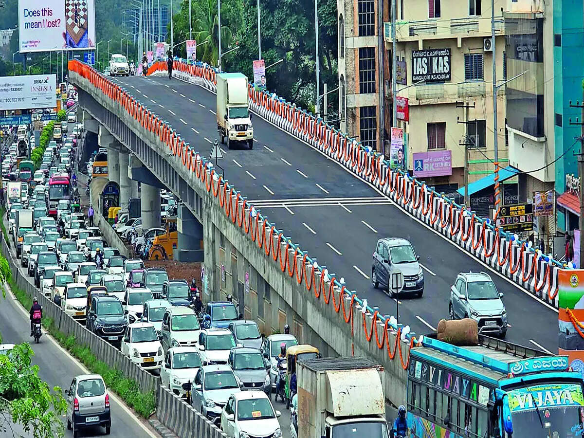Hebbal flyover launch triggers chaos, spurs tunnel proposal