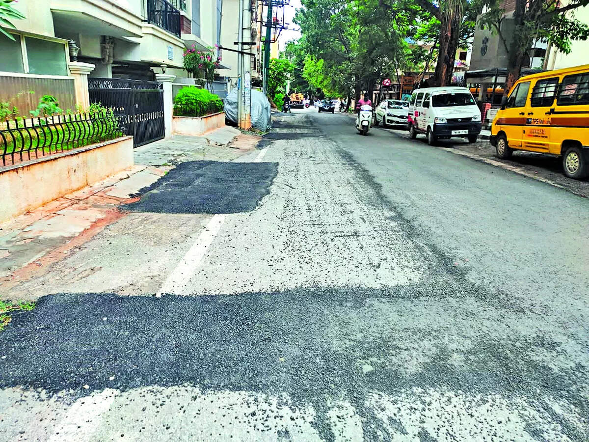 ombr layout: OMBR Layout residents yearn for fully asphalted road