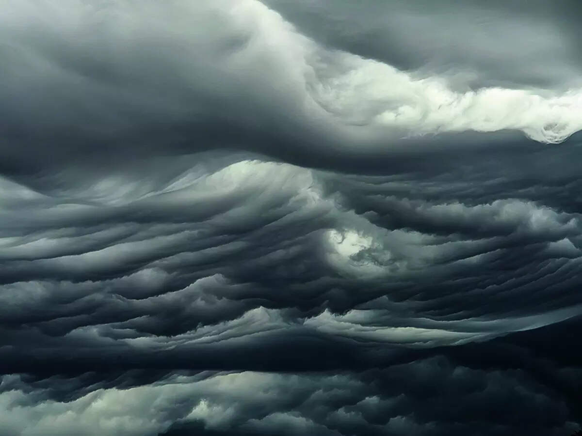 As rain eases off, it is time for windy weather