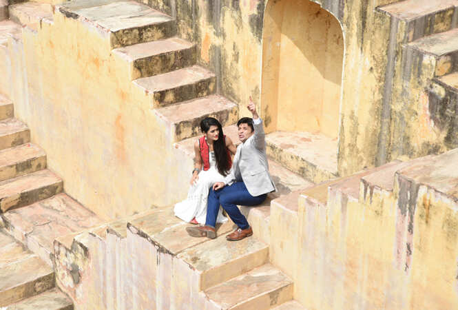 shael: 'Earthy' Jaipur for singer Shael's music video shoot | Jaipur ...