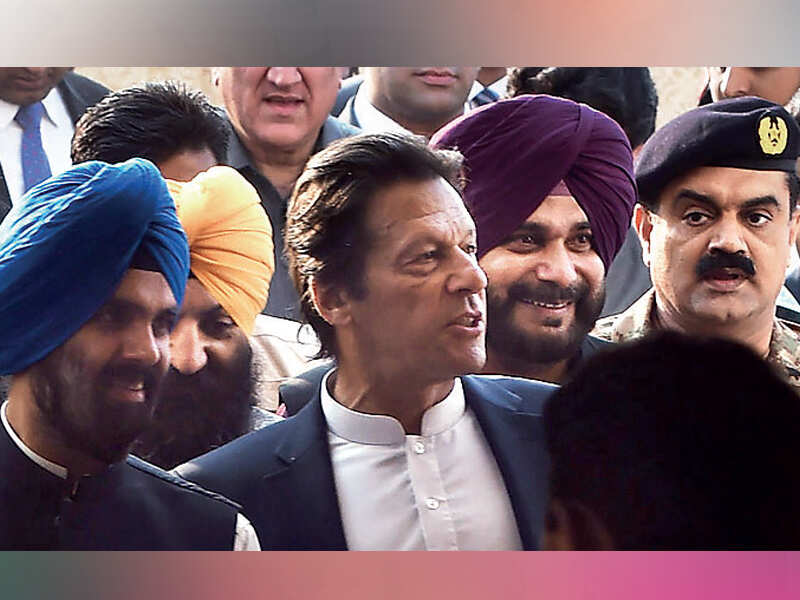 Imran bats for ‘civilised ties’