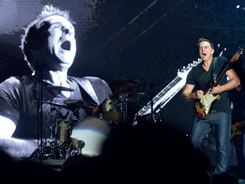 canadian singer-songwriter bryan adams: Bryan Adams croons at BKC