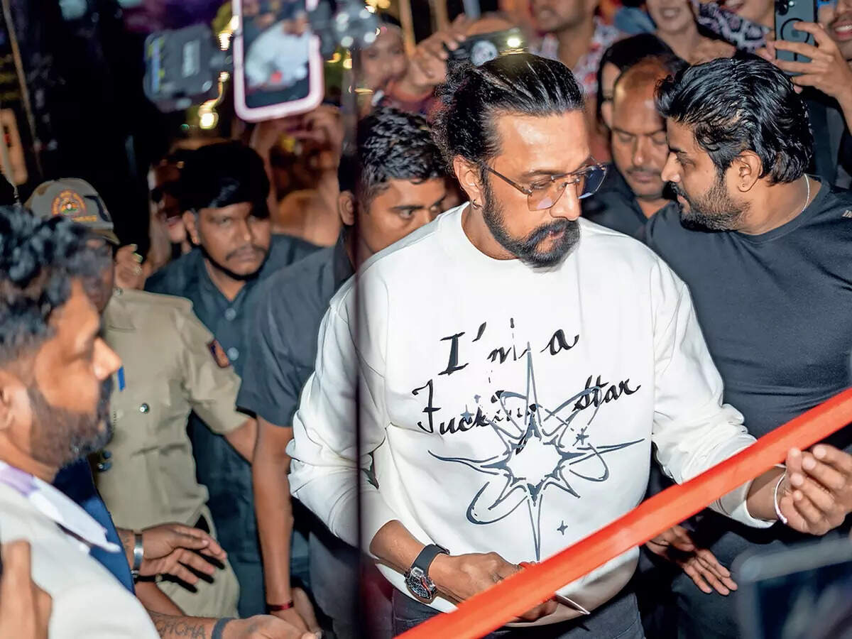 Kichcha Sudeep Launches Alankar Pandian’s Budbee Resto Bar on ...