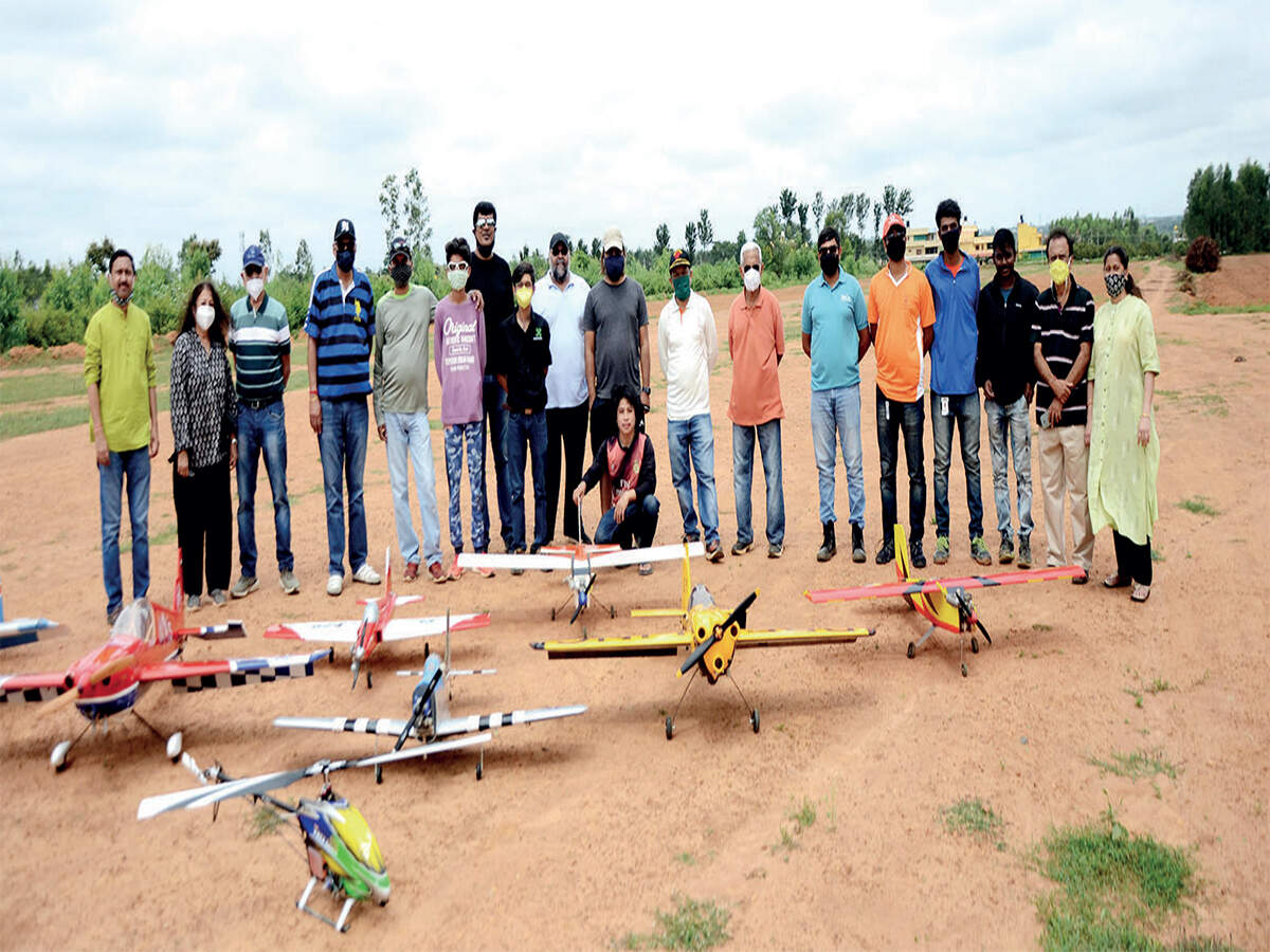 Here, they fly in their piece of the sky again