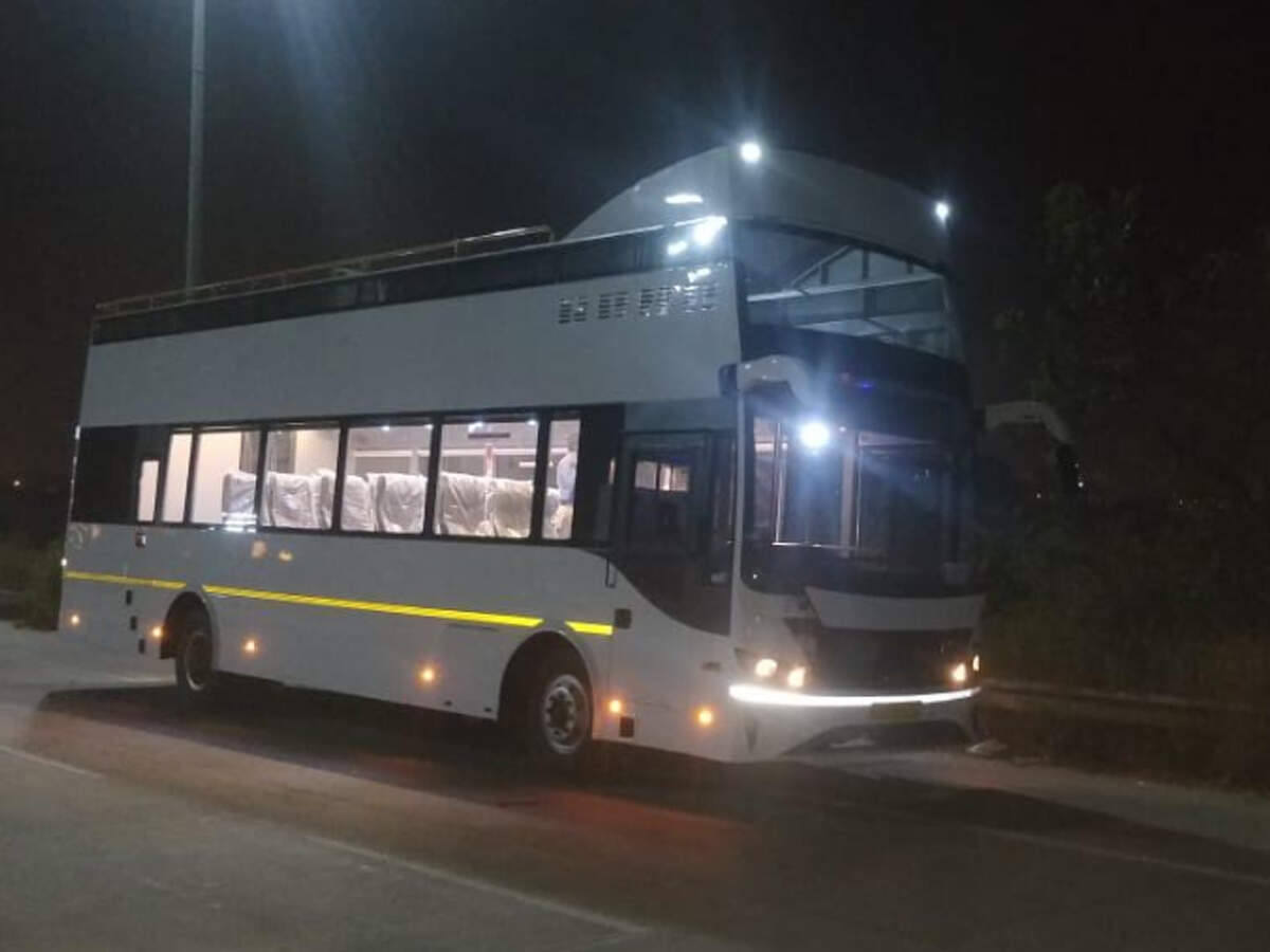 Double Decker Bus in Bangalore: KSTDC to launch first double-decker bus ...