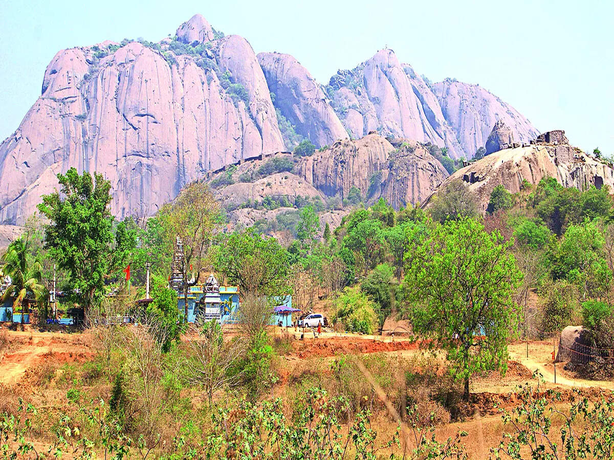 savanadurga: No free treks: Pay for trip to Savanadurga