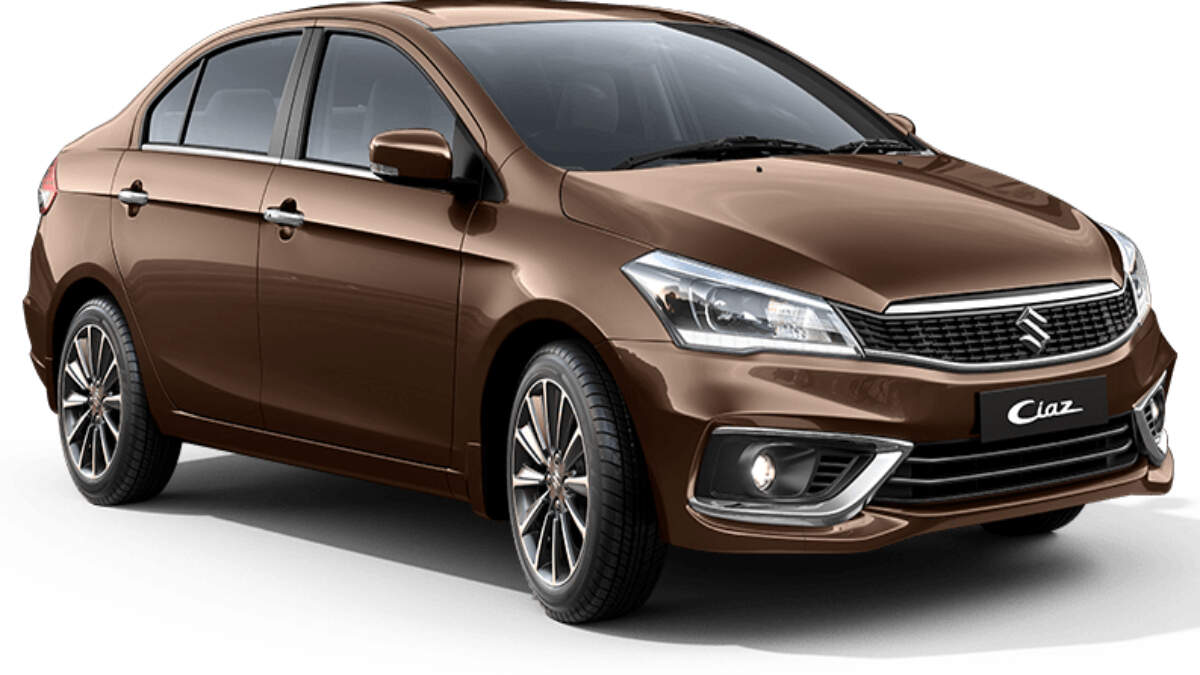 Honda city: Honda City vs Maruti Suzuki Ciaz vs Hyundai Verna: Size and ...