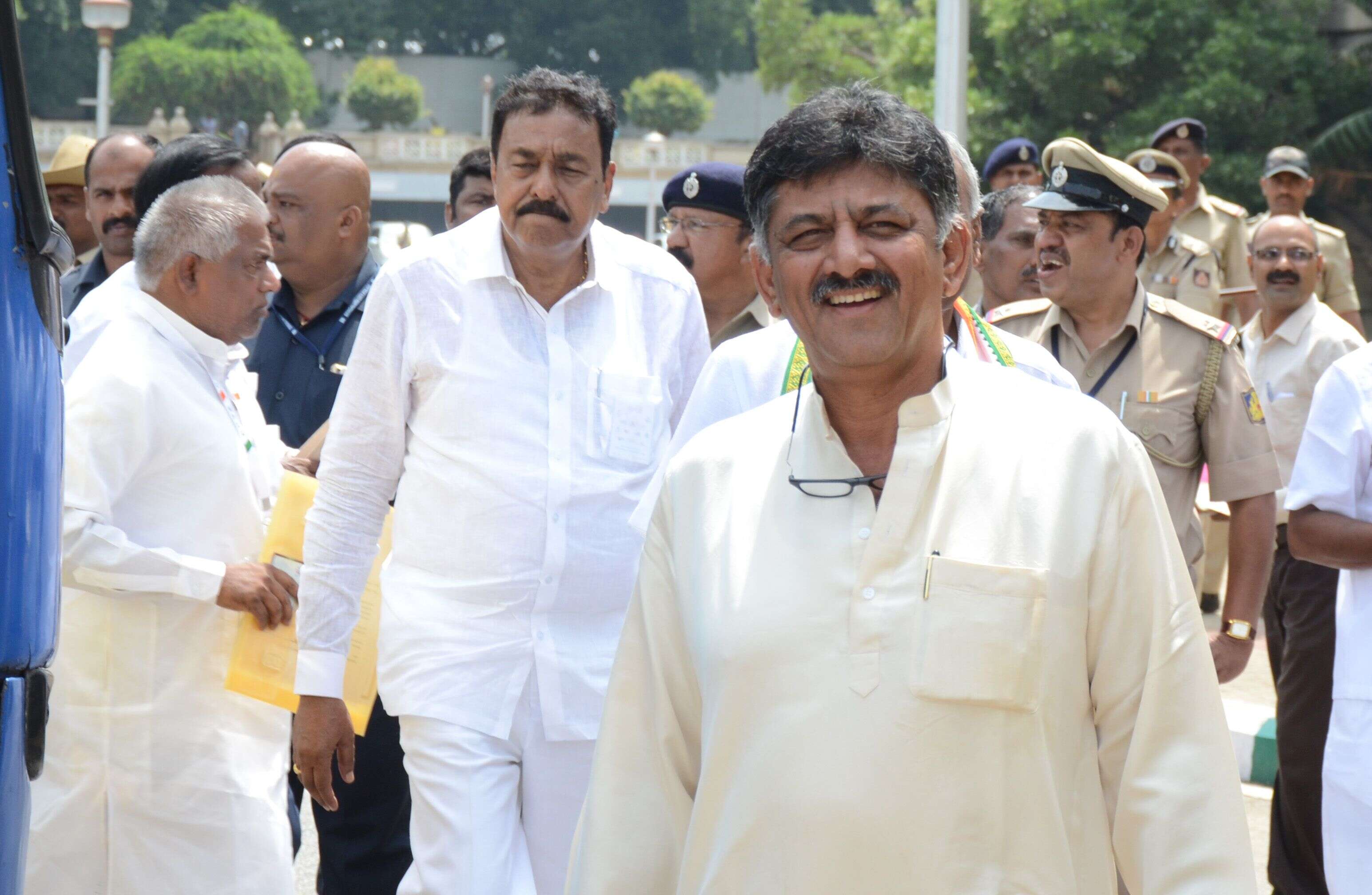 DK Shivakumar: Congress leader DK Shivakumar on alliance with JD(S ...