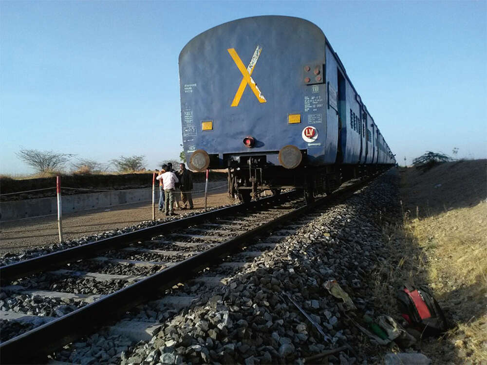 Driver stops train before going over faulty tracks