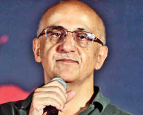 Activist Harsh Mander: Rightwing groups threaten Karwan-e-Mohabbat