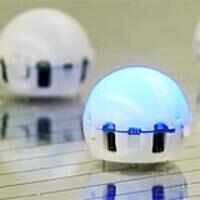 Army of tiny bots to achieve huge tasks