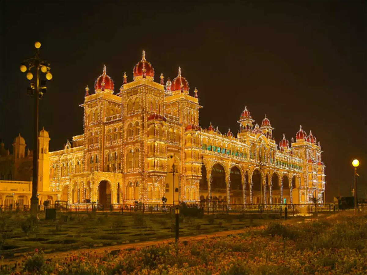 Mysuru Palace misses its tourists