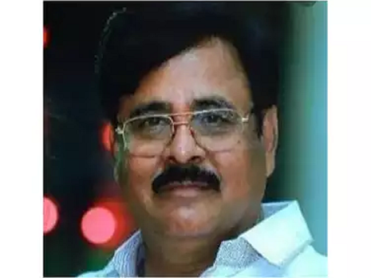 Maruti Rao suicide: Relatives disallow Amrutha at father's last rites