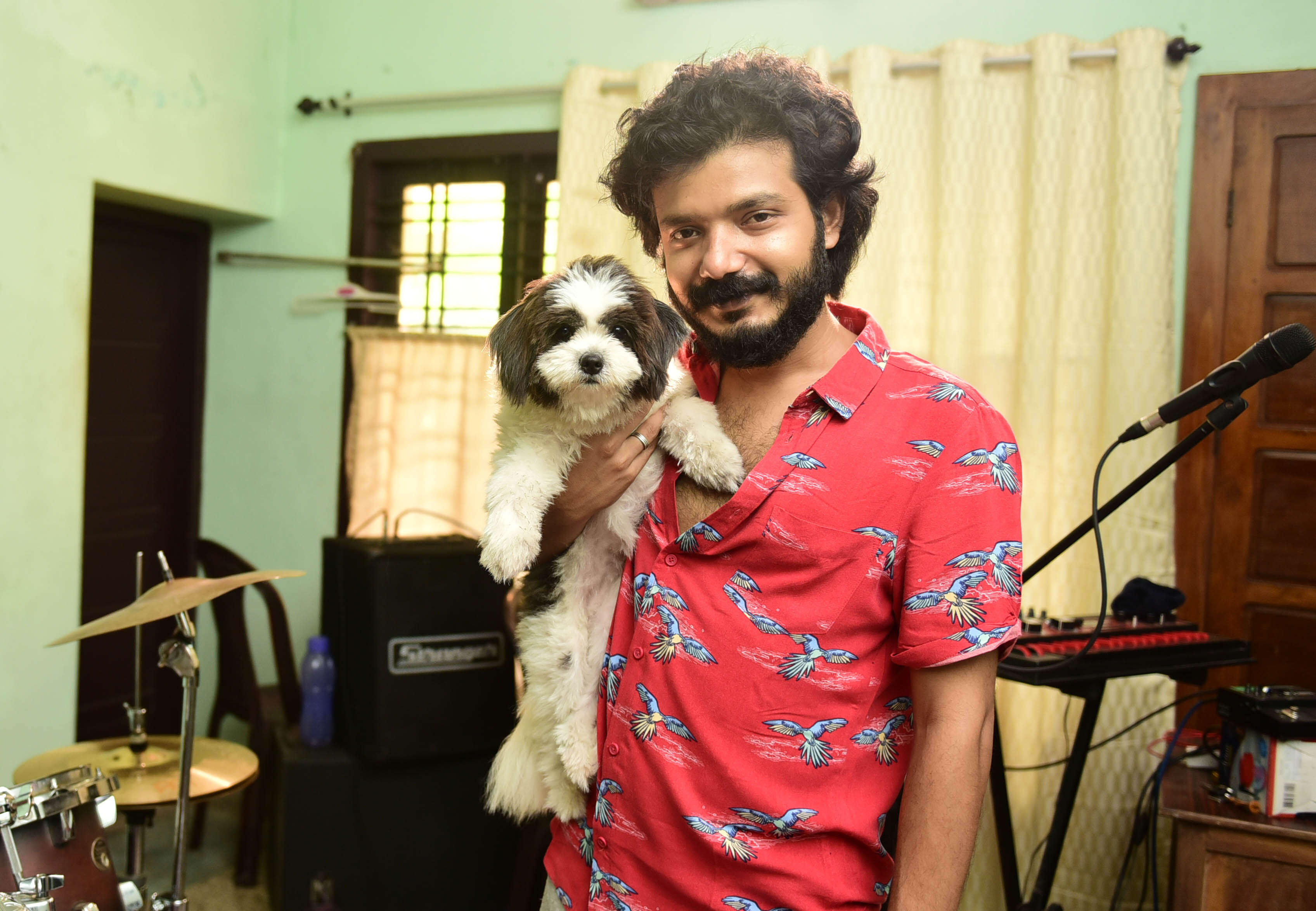 ‘Reethu started singing softly to her, and Pupsky immediately relaxed ...