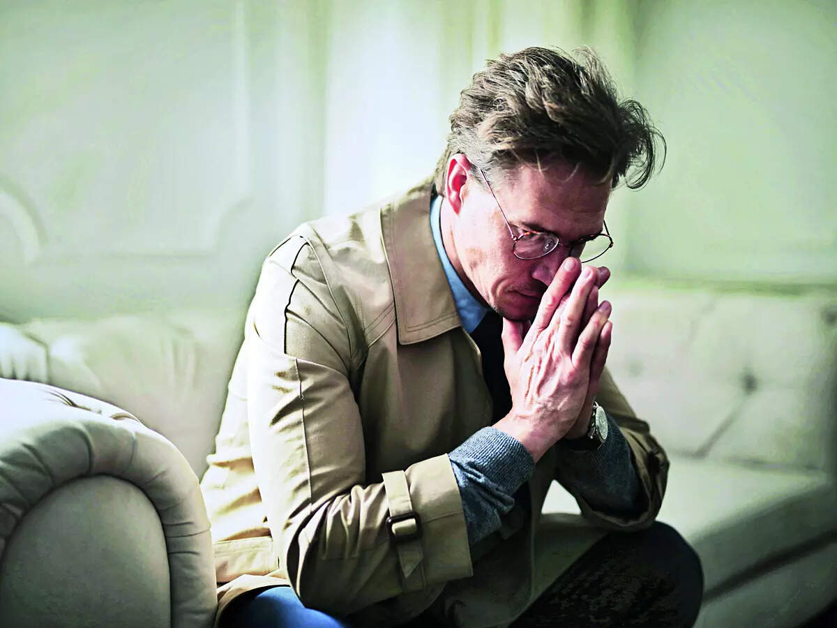 Mirrorlights: Poorly paid men with stressful jobs more prone to heart ...