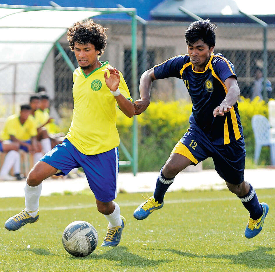 Ambedkar, Sunesa off to solid start