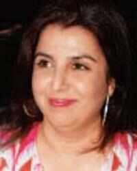 Farah on a make-up overdrive