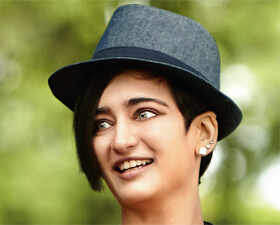 Akshara in Sandakozhi 2