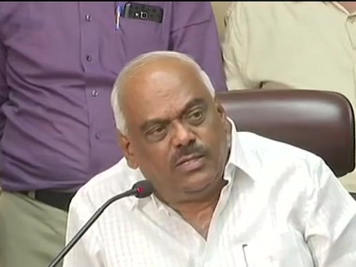 Karnataka political crisis: Speaker KR Ramesh Kumar gives fresh lease ...