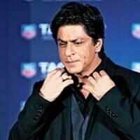 KJo takes charge of SRK's wardrobe