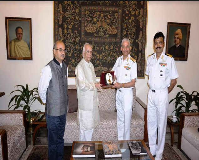 Flag Officer Commanding-in-Chief, Eastern Naval Command, pays a visit ...
