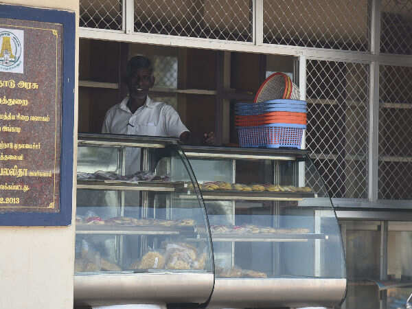 Puzhal Central Prison: Behind bars, a ray of hope | Chennai News ...