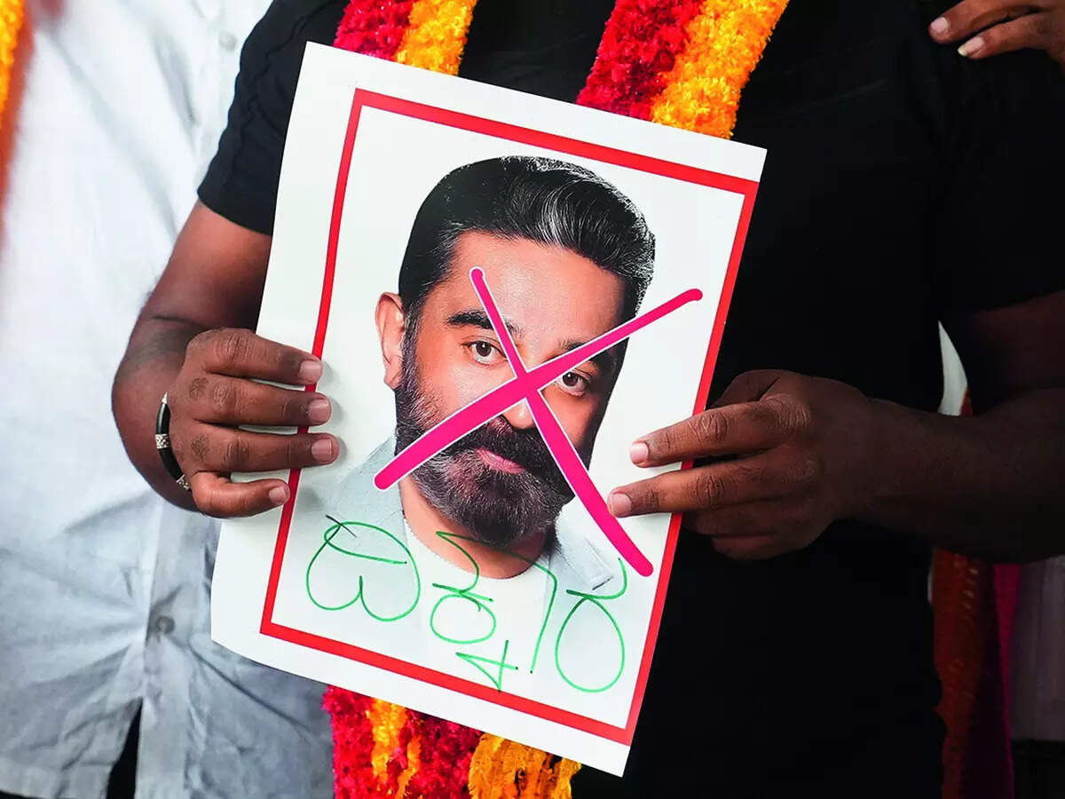 No apology only dialogue, says Kamal; film screening halted