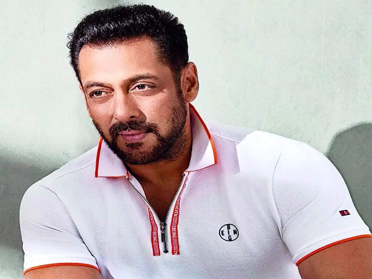 khan: “We caught the reptile but then set it free”