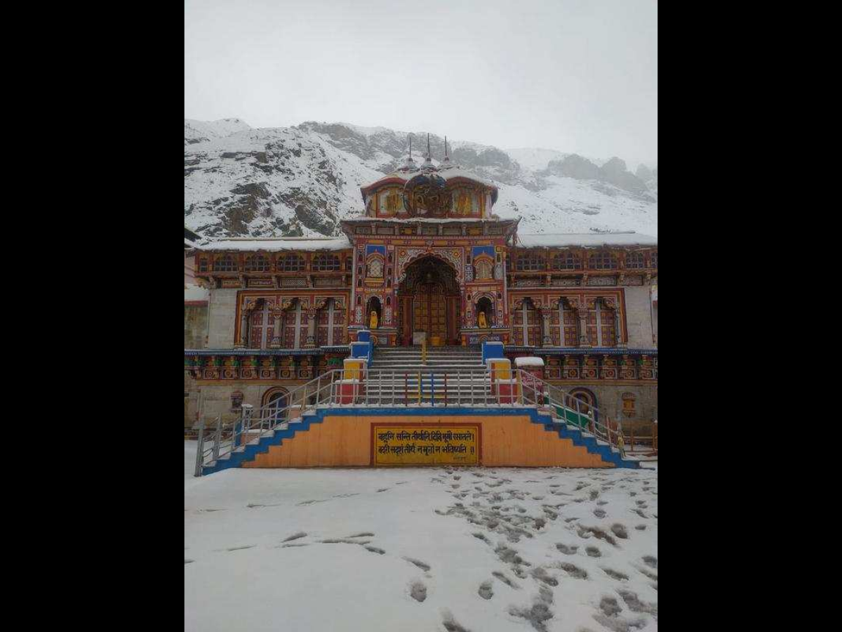 Snowfall in hills, thunderstorm & rain in foothills bring marginal ...