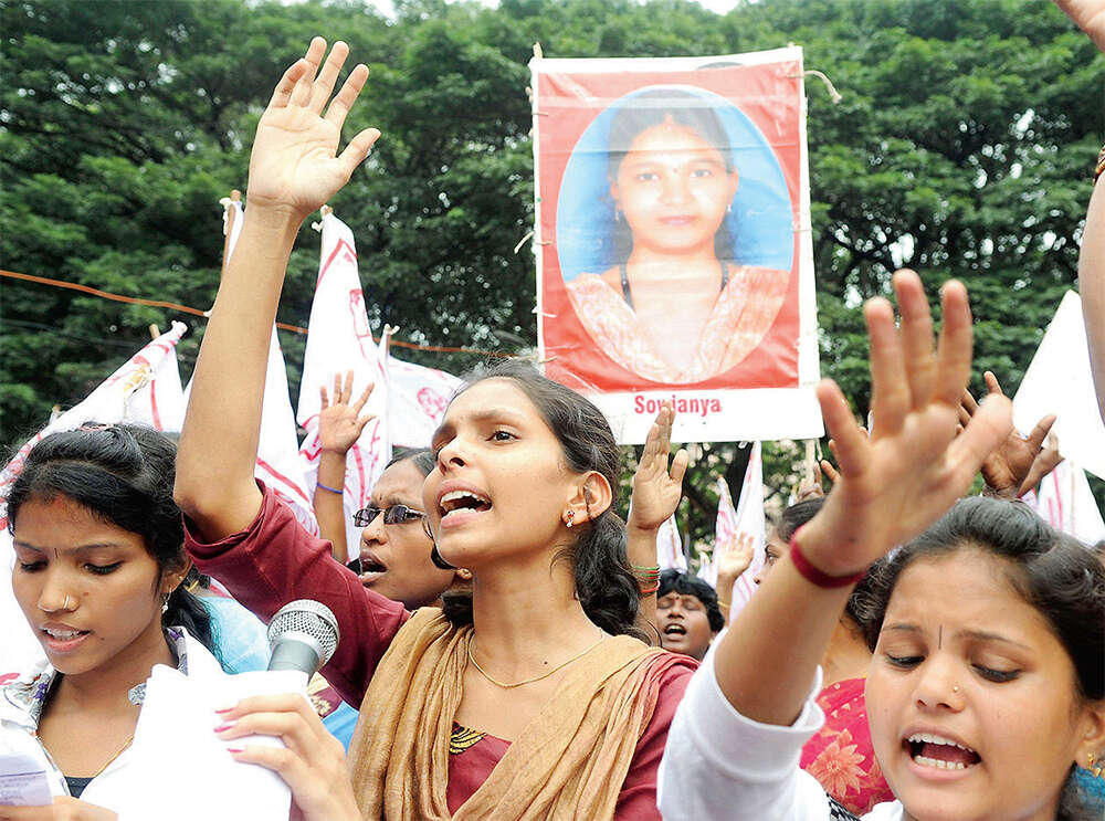 Sowjanya: Sowjanya murder: Court tells CBI to probe deeper