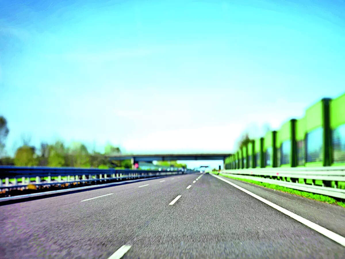 Important highway to be six-laned