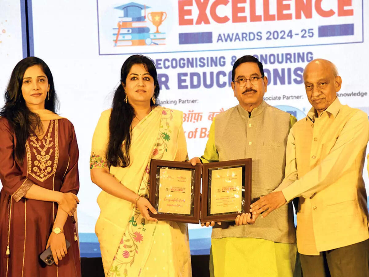 Education Excellence Award 2024-25: A Beacon of Excellence in Nursing ...