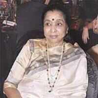 Asha's tragedy stalls her acting debut