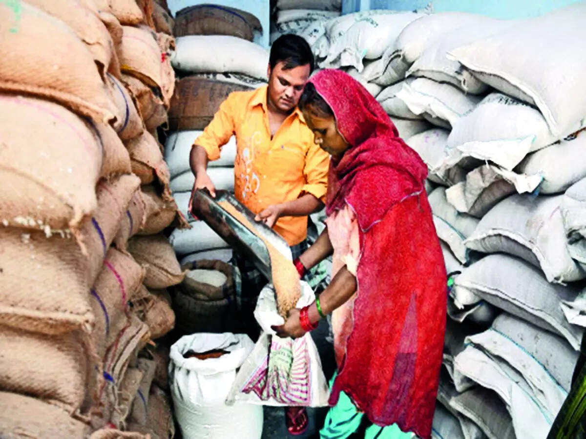 Bowing to public demand, APL cards likely to be issued soon