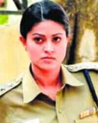 Sneha turns IPS officer