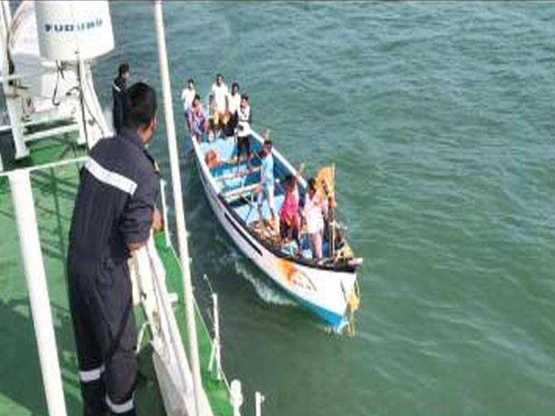 Goan woman among eight dead as boat capsizes in Karwar | Goa News ...