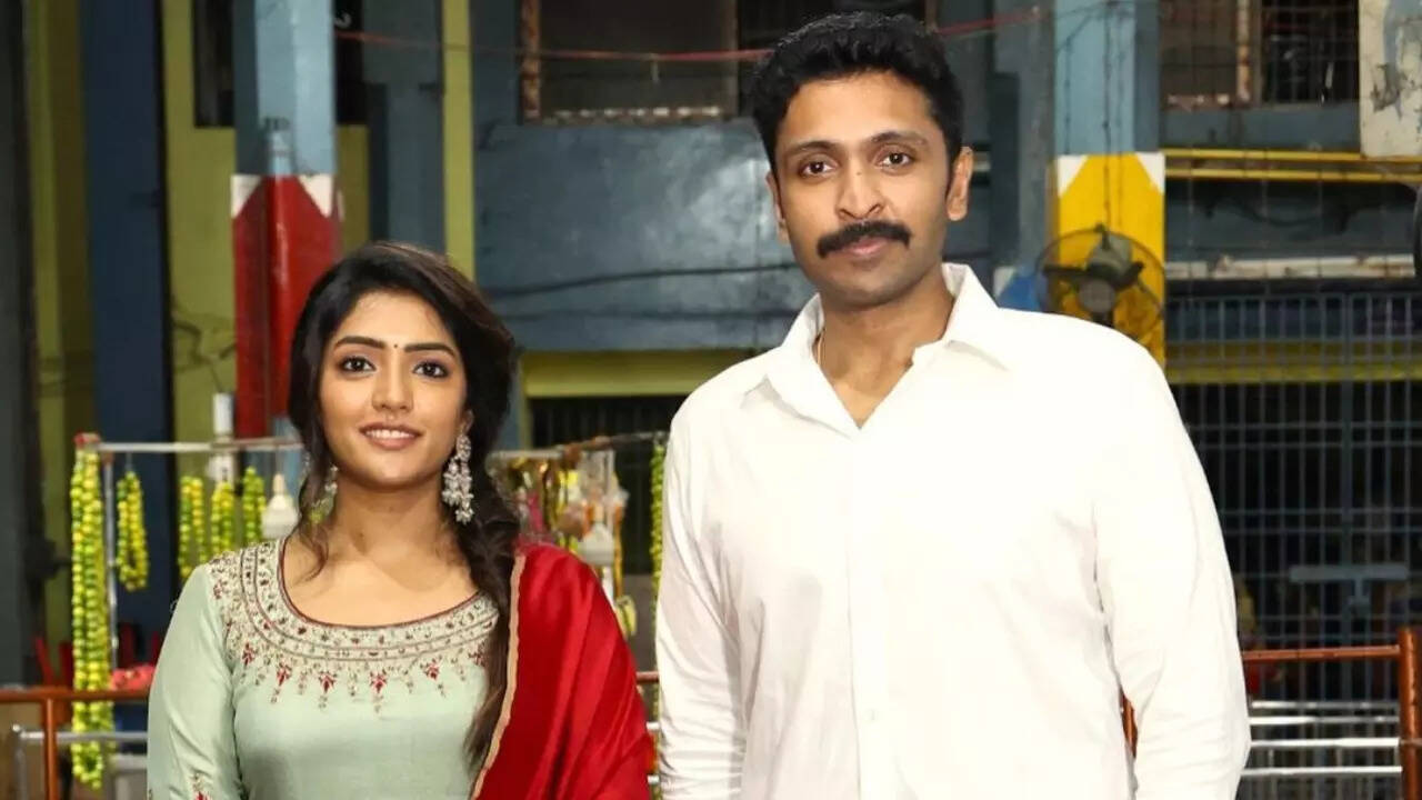 Vikram Prabhu Wife And Son