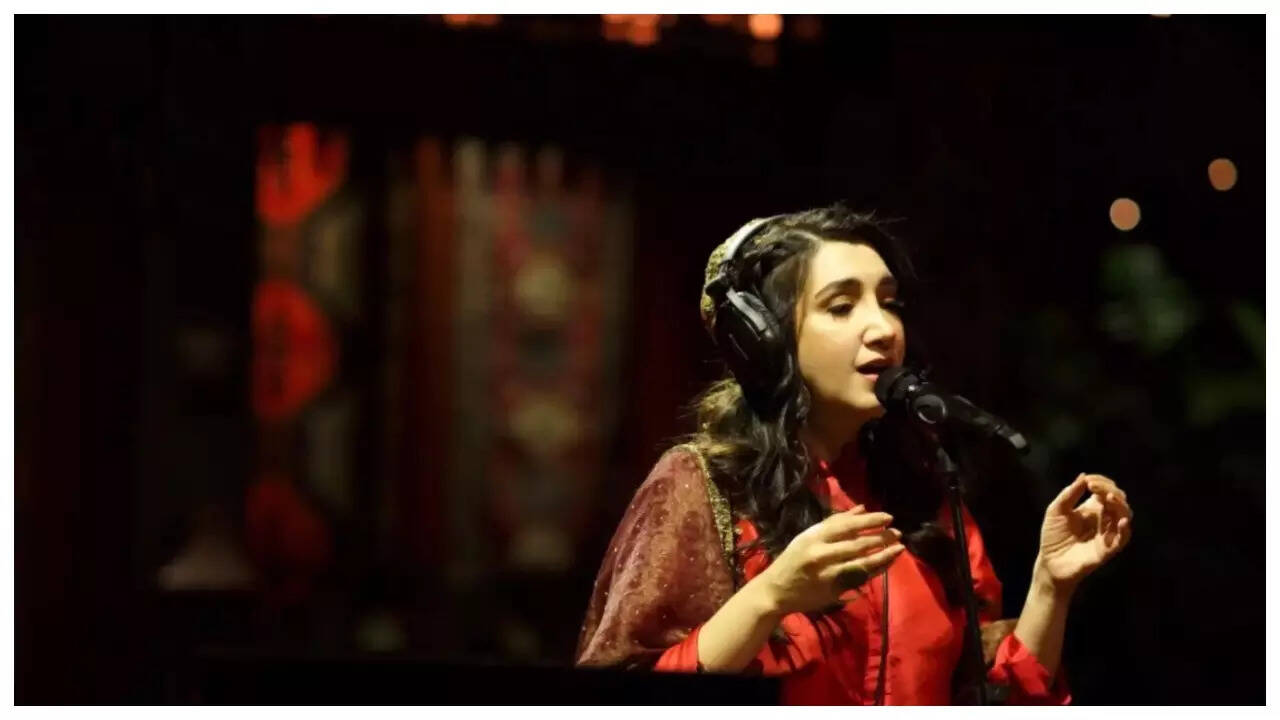 Pakistani Singers Female