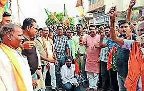 MLA Amar Kumar Bauri: Chandankyari Celebrates Mla’s Appt As Leader Of ...