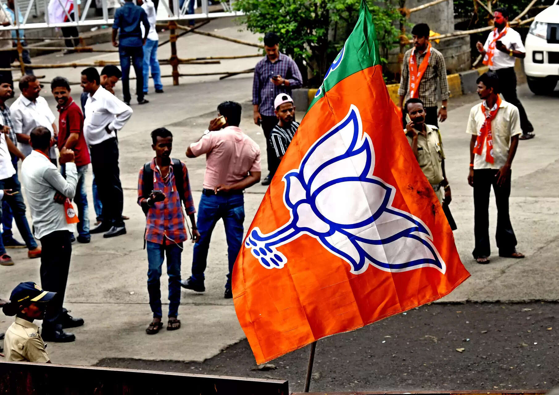 Ganna Sansthan, Lucknow: Map, Property Rates, Projects, Photos, Reviews ...