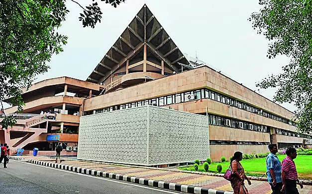 Uttam Nagar, New Delhi: Map, Property Rates, Projects, Photos, Reviews ...