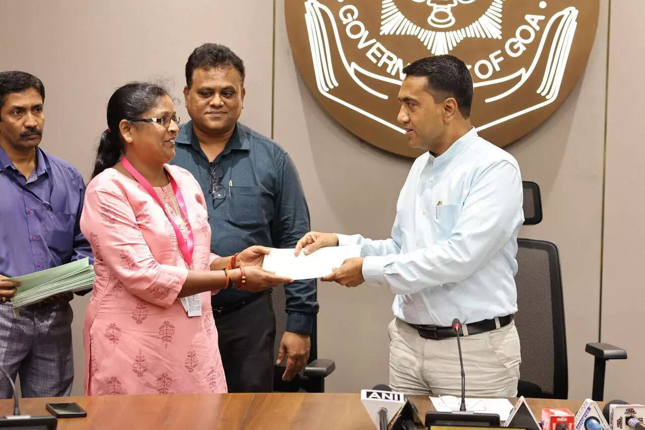 Mandrem, Goa: Map, Property Rates, Projects, Photos, Reviews, Info