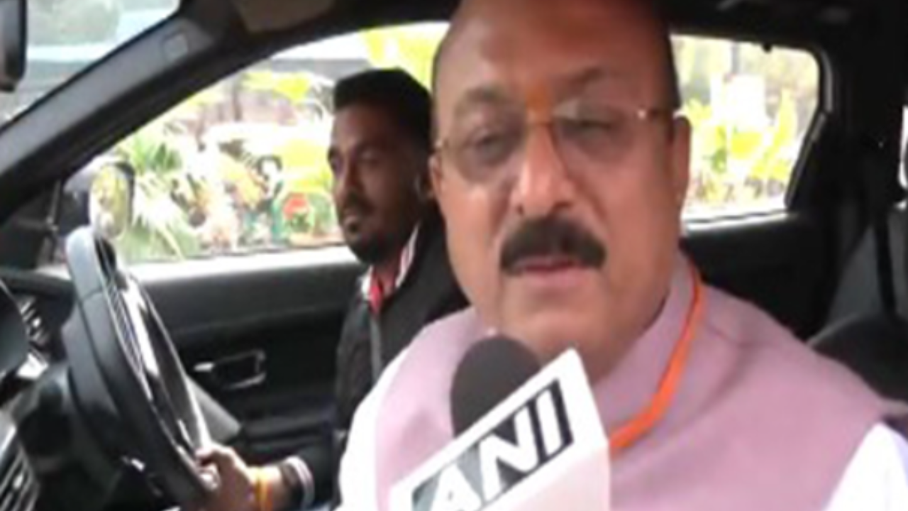 Okhla Phase 3, New Delhi: Map, Property Rates, Projects, Photos ...