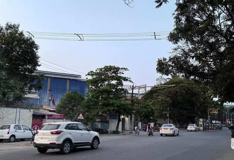 SRM Road, Kochi: Map, Property Rates, Projects, Photos, Reviews, Info