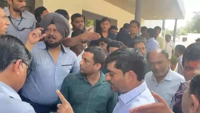 Kosamba, Surat: Map, Property Rates, Projects, Photos, Reviews, Info