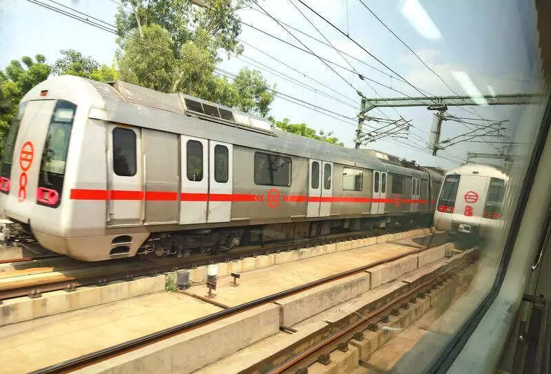 Okhla Phase 3, New Delhi: Map, Property Rates, Projects, Photos ...