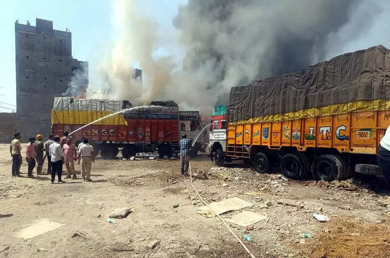 Hosiery Complex, Noida: Map, Property Rates, Projects, Photos, Reviews ...