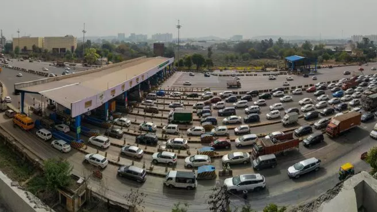 Sector 16 Rohini, New Delhi: Map, Property Rates, Projects, Photos ...