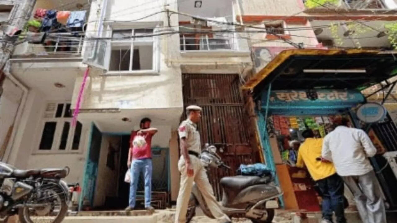 Netaji Subhash Place, New Delhi: Map, Property Rates, Projects, Photos ...