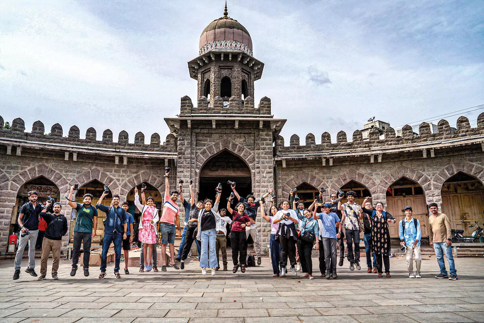 RTC X Road, Hyderabad: Map, Property Rates, Projects, Photos, Reviews, Info